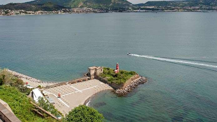 Die 15 schönsten Strände in Neapel und Umgebung | Costa Kreuzfahrten